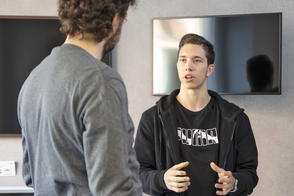 Électronicien en multimédia CFC / Électronicienne en multimédia CFC ...